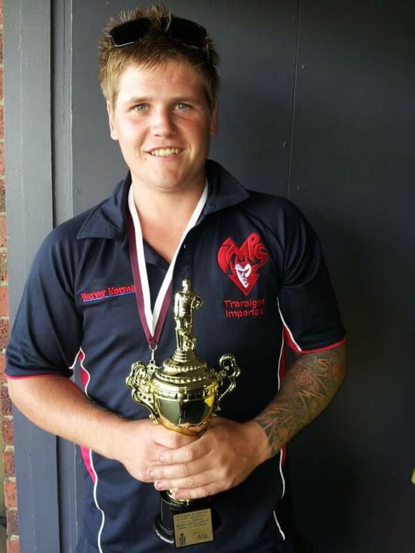 Cheadle Hulme sign Brett Chapman | Cheadle Hulme CC